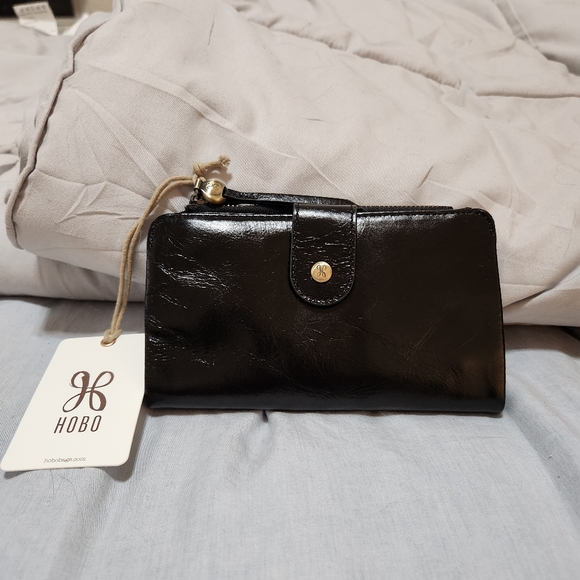 HOBO | Bags | Nwt Hobo Herald Leather Wallet | Poshmark